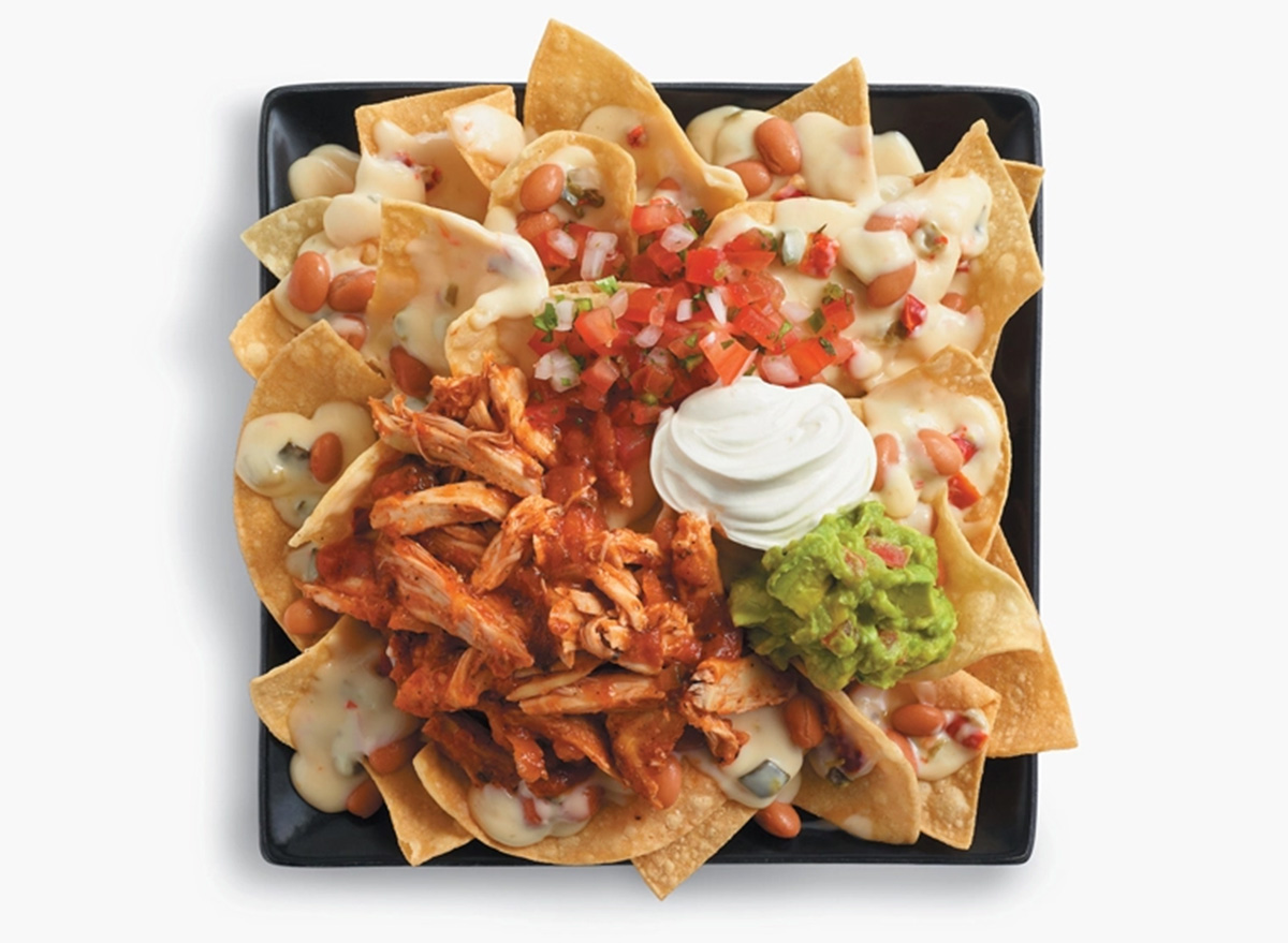 10 Fast-Food Chains That Serve the Best Nachos