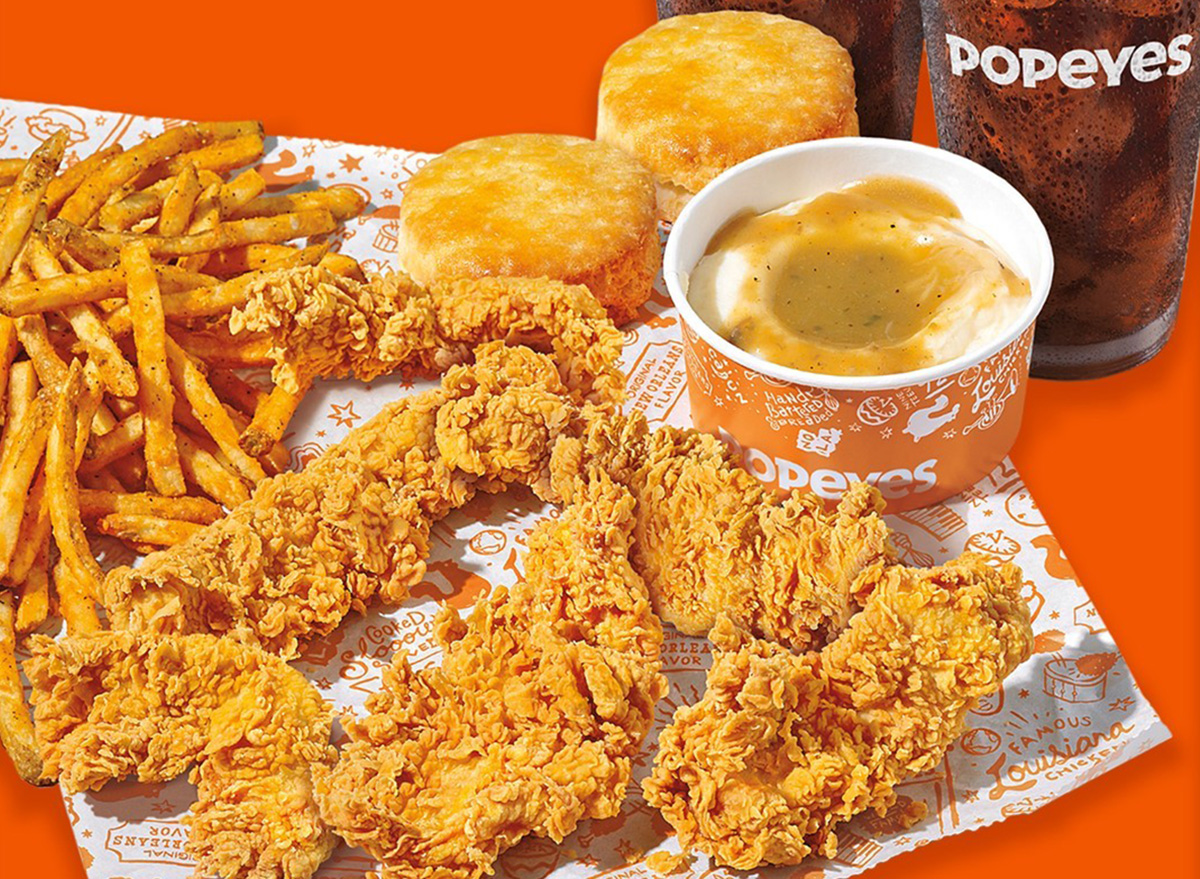 Popeyes Fans Are Using These 4 Tricks to Score Free Food and Big Discounts