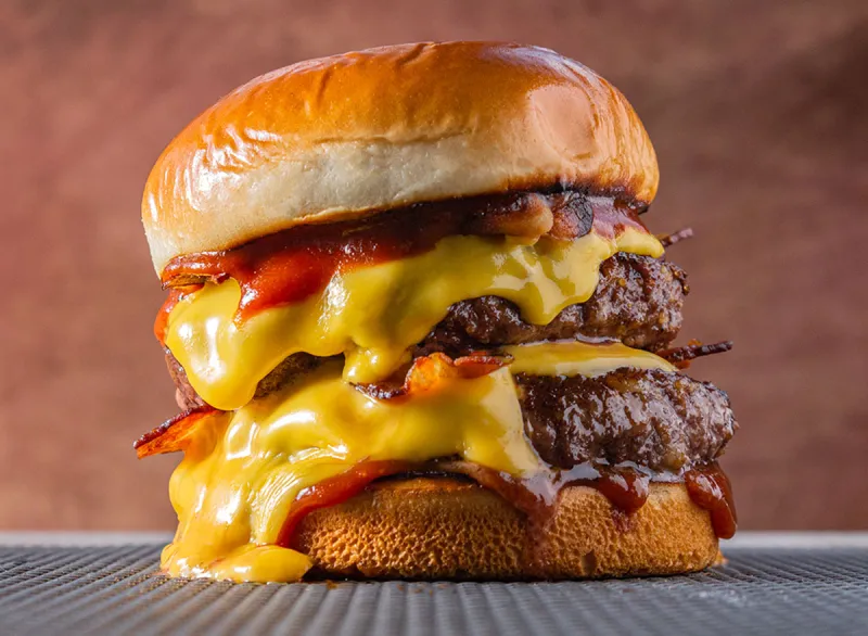 5 Fast Food Chains That Actually Use 100% Real Cheese