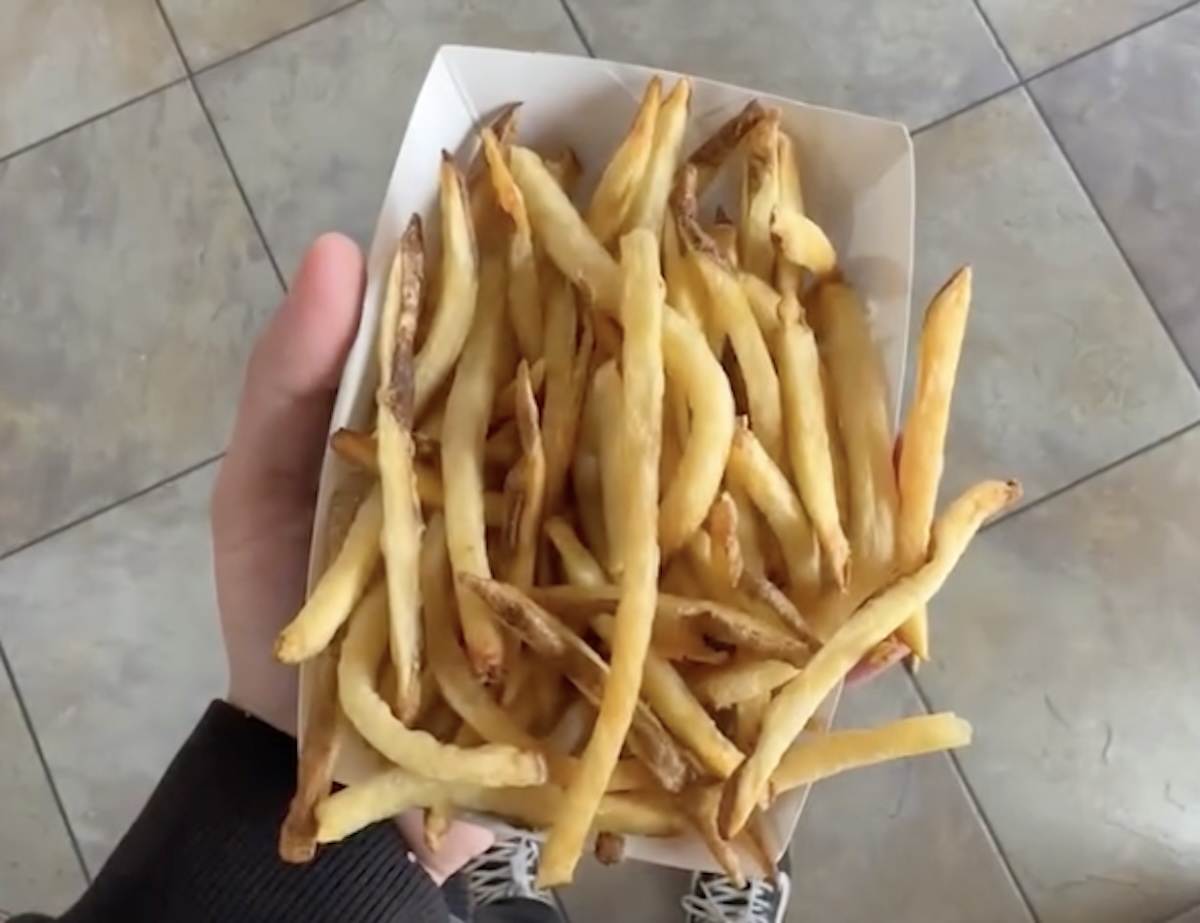7 Chains That Serve the Freshest Fries—Not the Frozen Junk