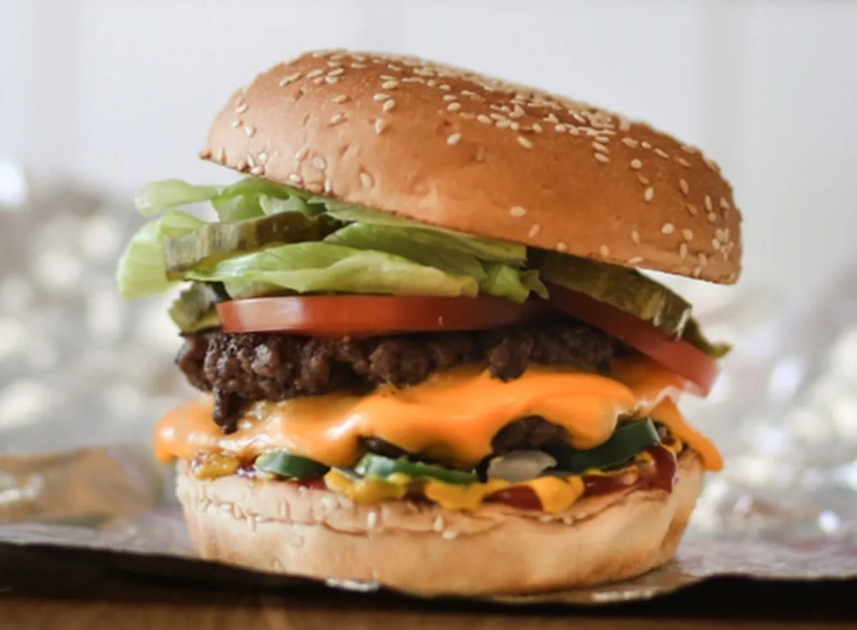 7 Best Smash Burgers at Chain Restaurants