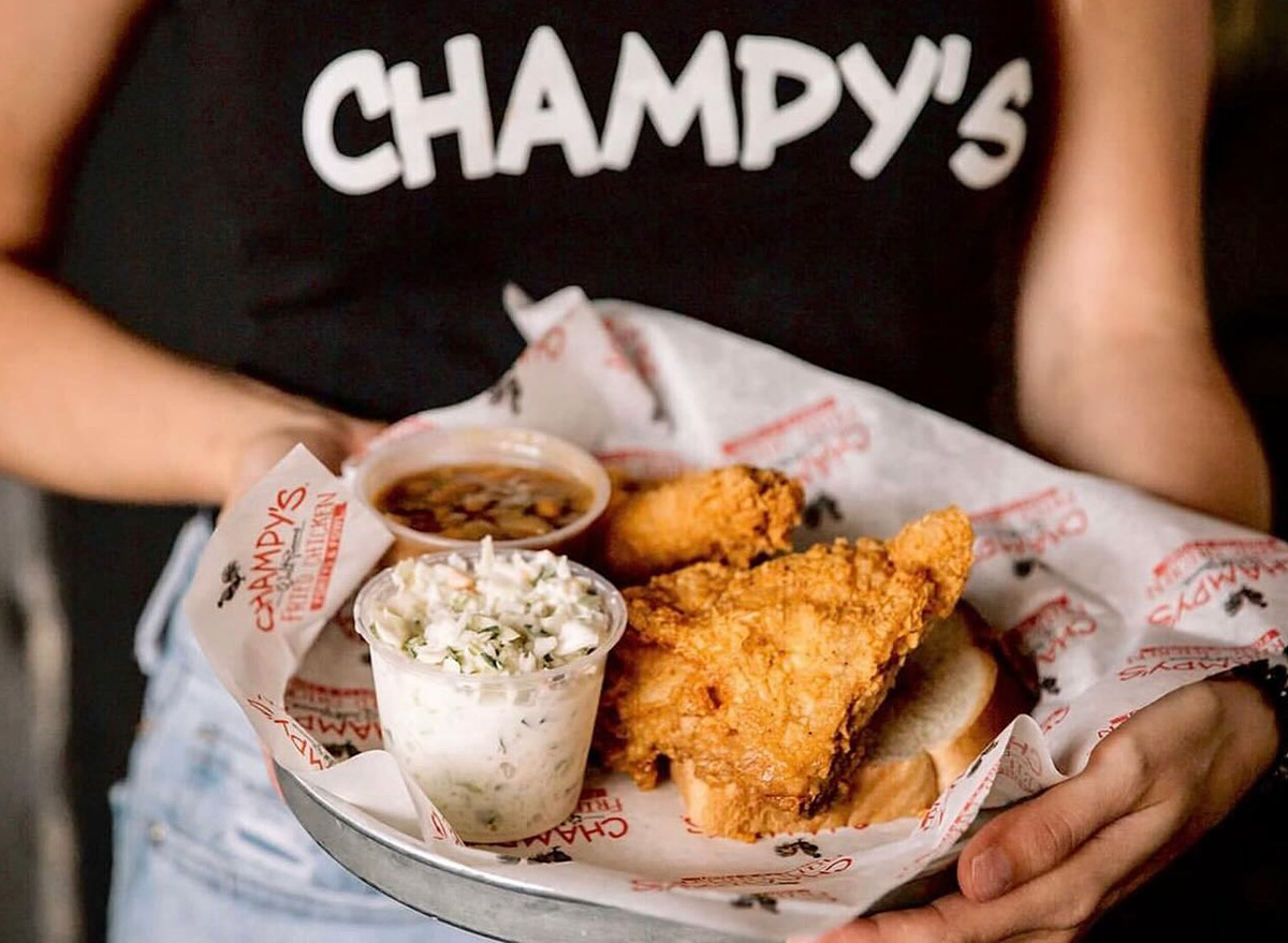 14 Restaurant Chains That Serve the Best Fried Chicken