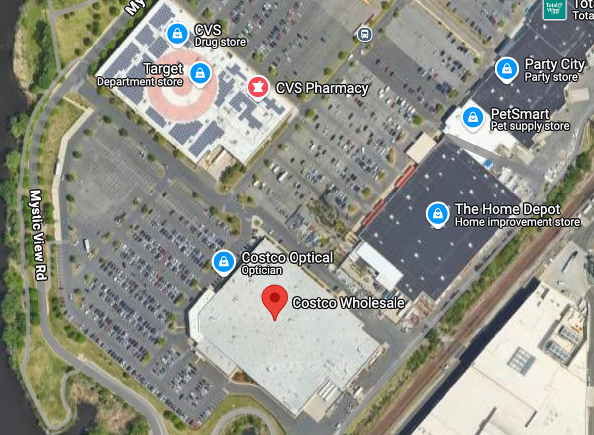 Costco Shopper Asks 'Who Else Has a Terrible Entrance?' The Horror ...