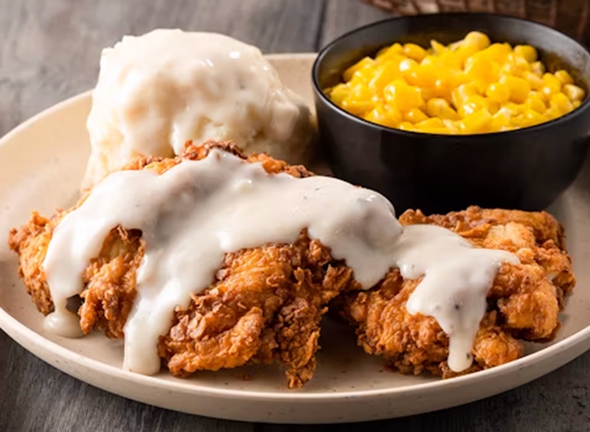 14 Restaurant Chains That Serve the Best Fried Chicken
