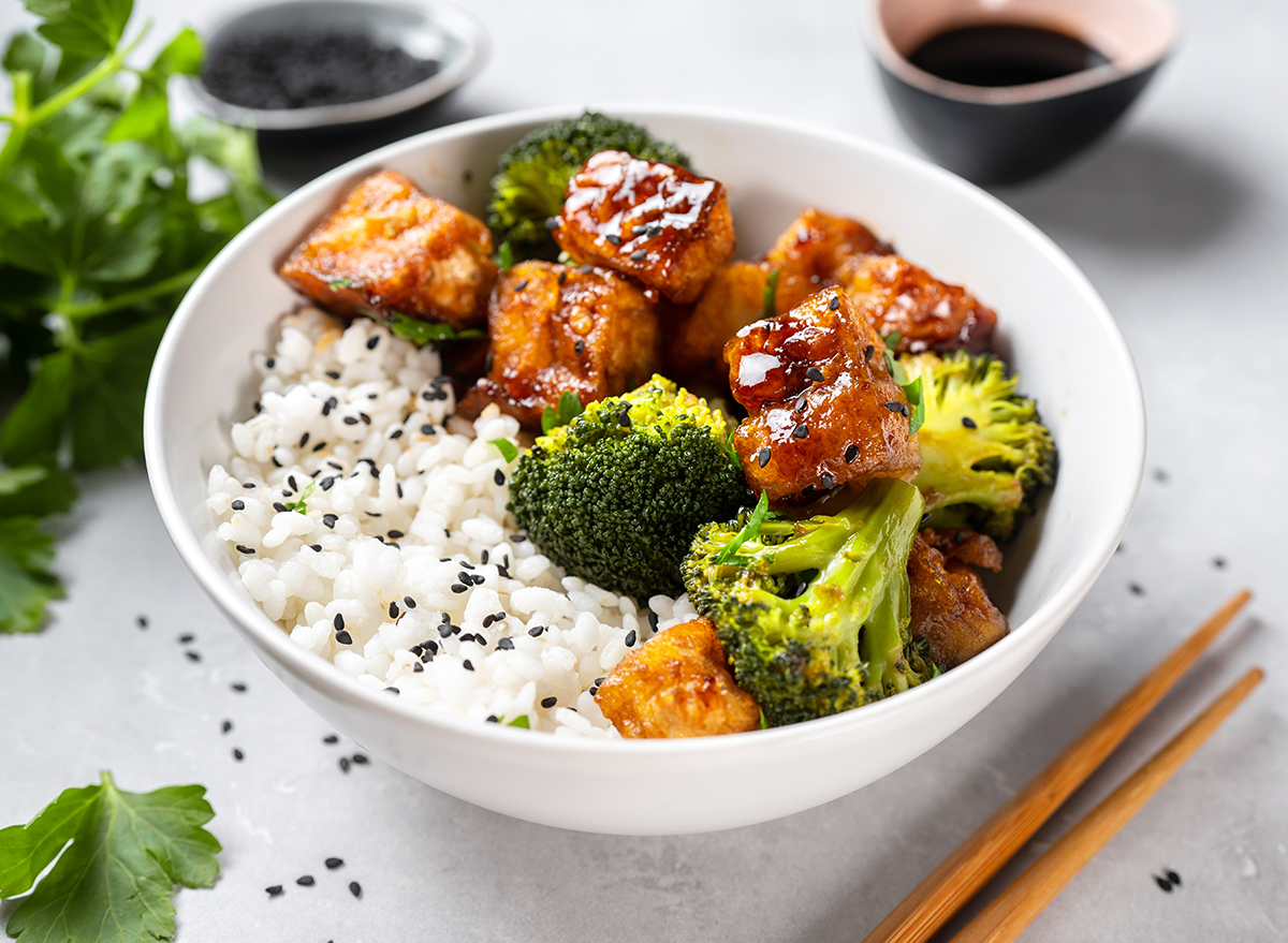 15 Best High-Protein Meals To Lose Belly Fat — Eat This Not That
