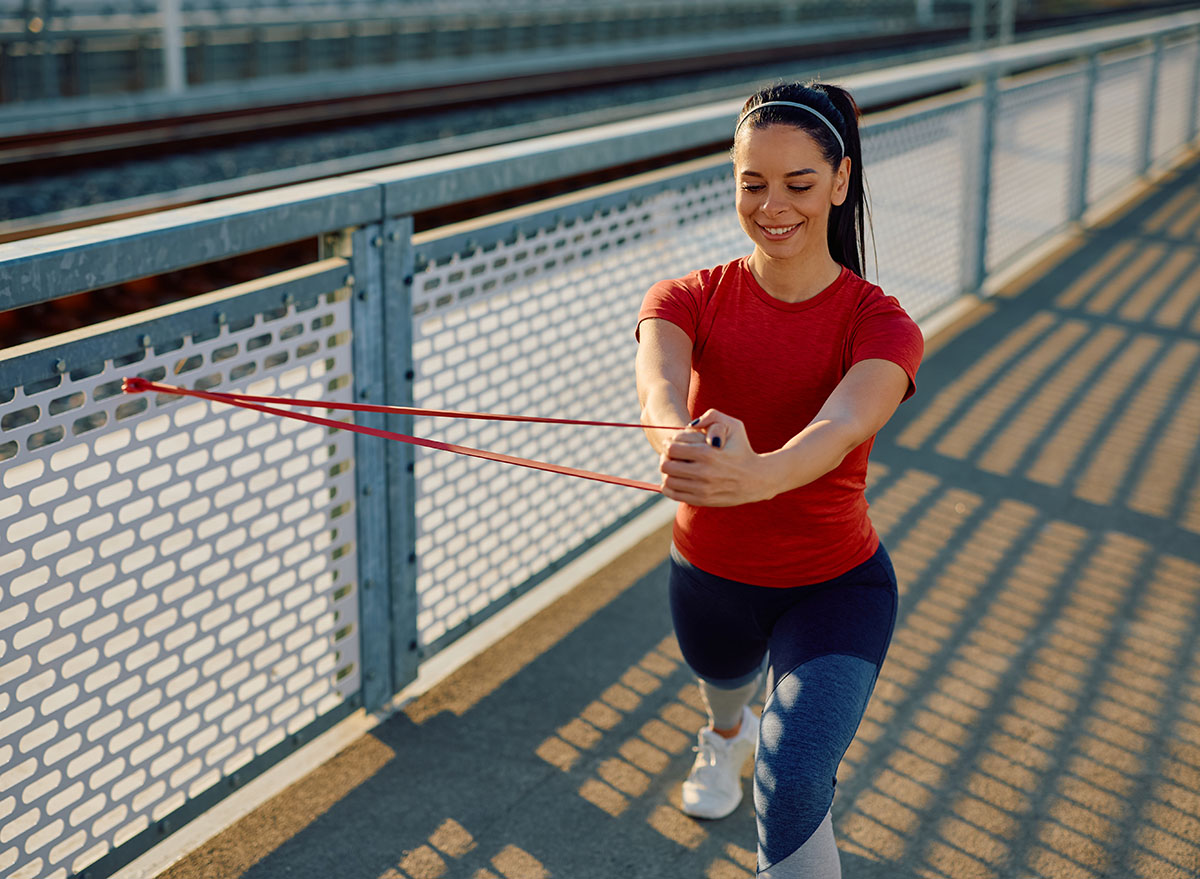 5 Standing Core Moves To Burn Belly Fat Fast