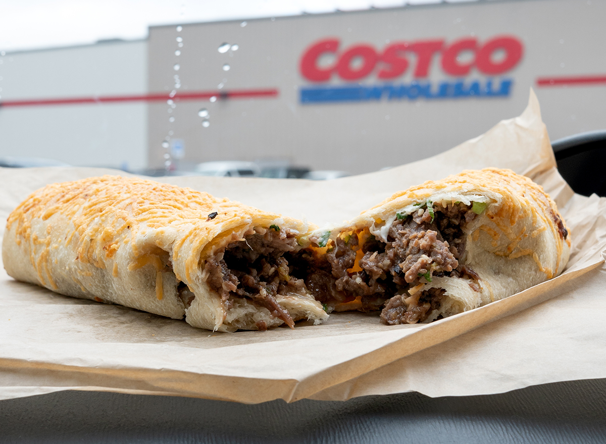 7 Costco Food Court Items You Won’t Find in the U.S.