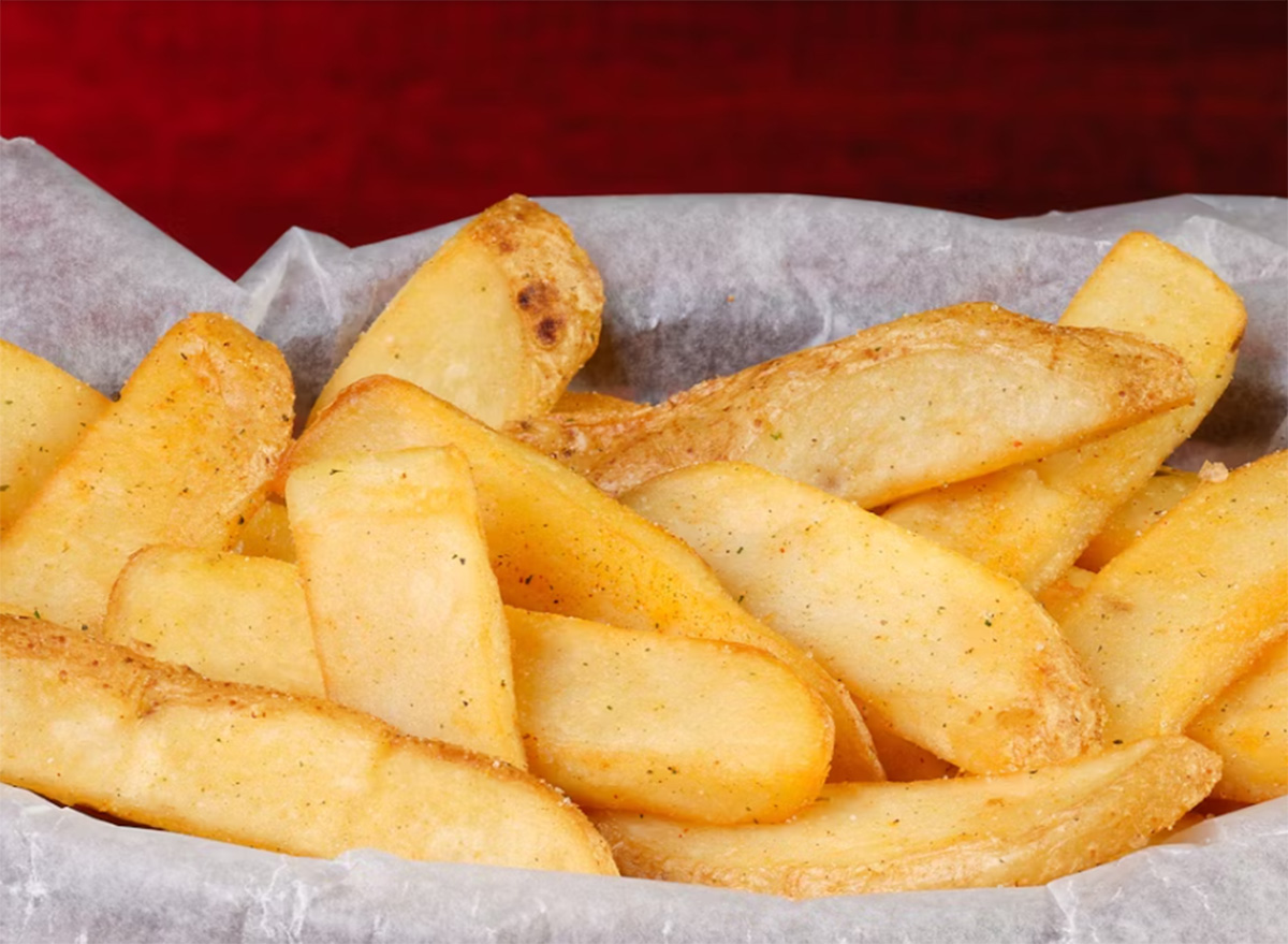 14 Restaurant Chains That Serve the Best French Fries