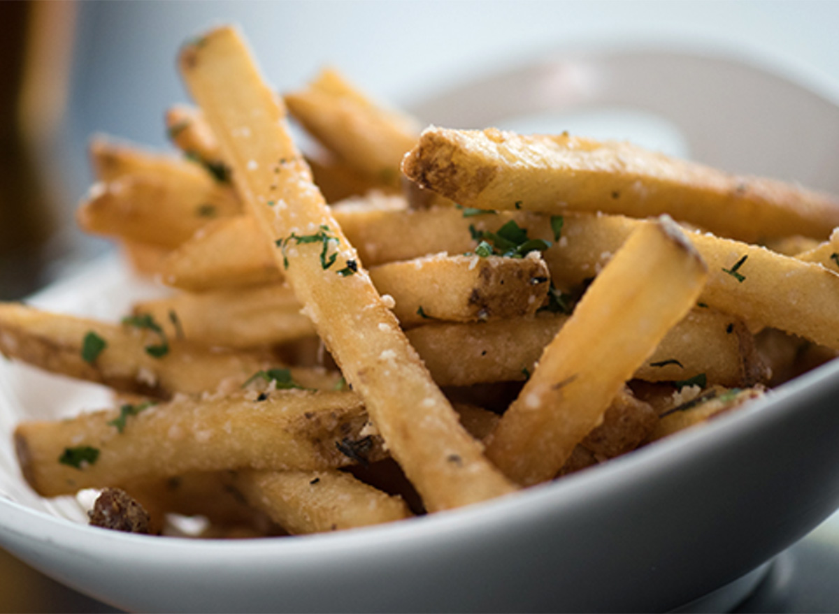 14 Restaurant Chains That Serve the Best French Fries