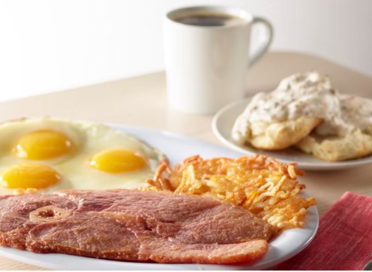 The #1 Unhealthiest Breakfast at 20 Major Restaurant Chains