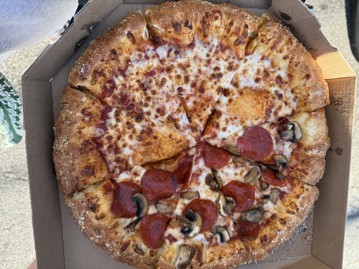 I Ate 7 New Fast-Food Items and This Is the One You Gotta Try Now