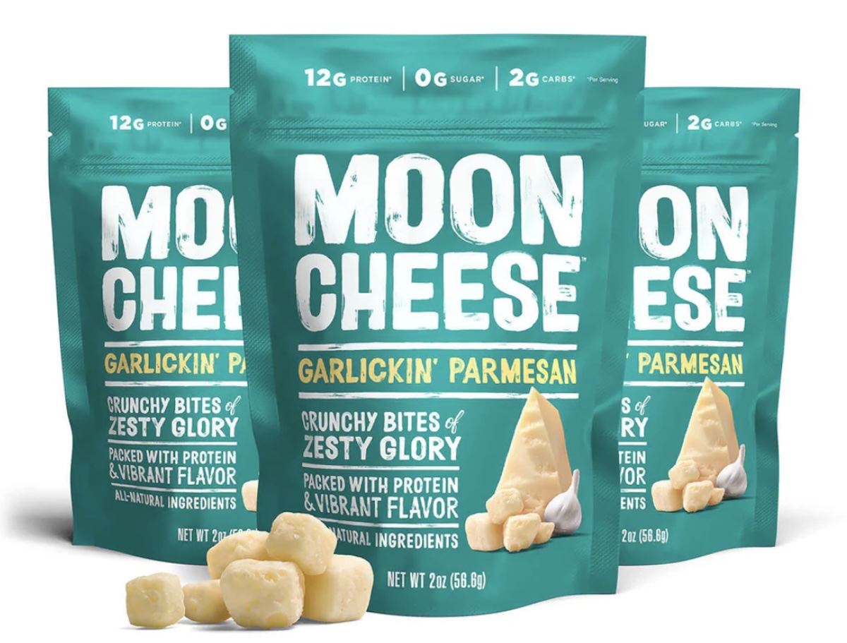 7 Healthiest Cheese Brands for a Protein-Packed Snack