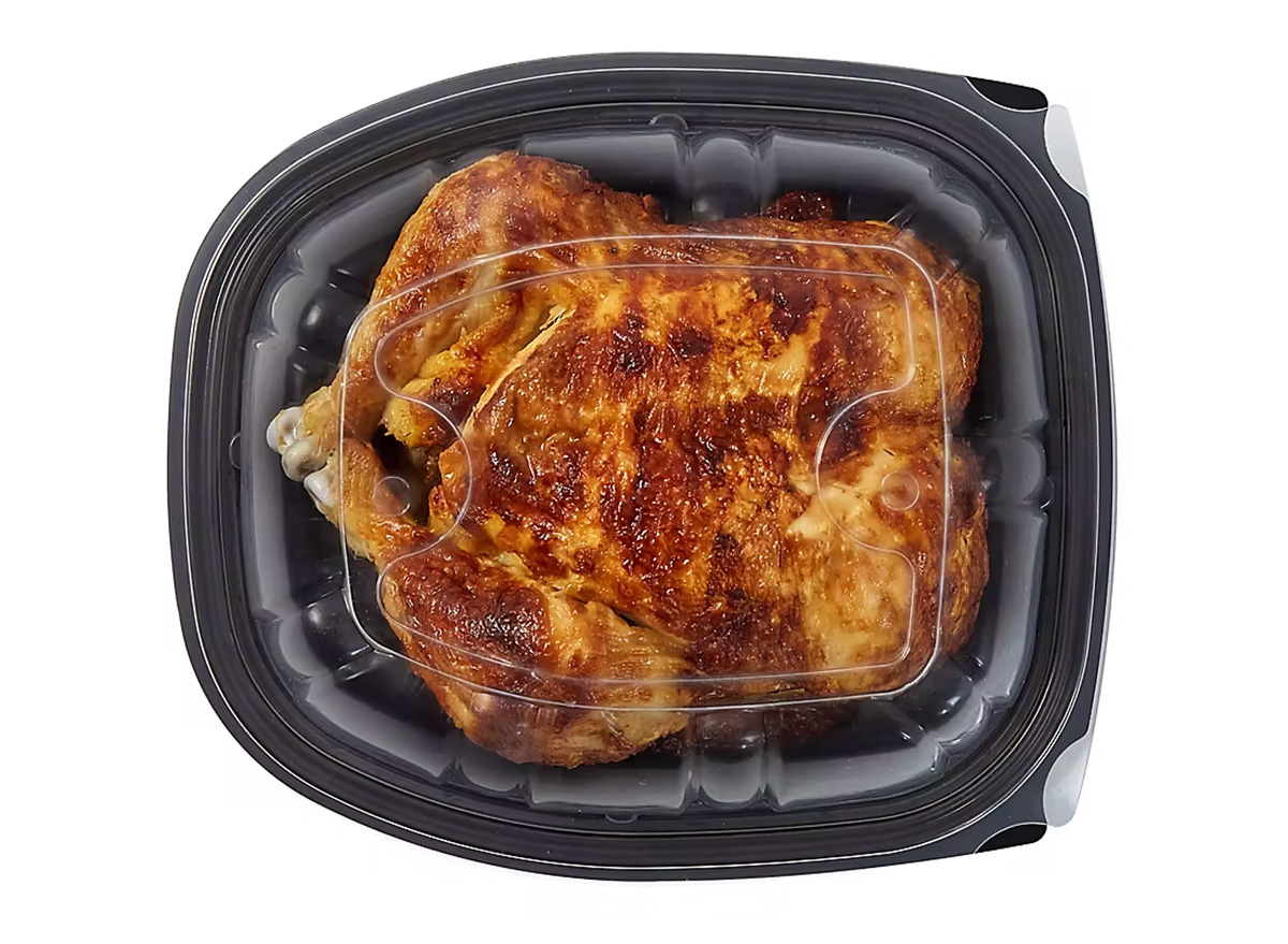 8 Grocery Stores That Sell the Best Rotisserie Chicken Ranked