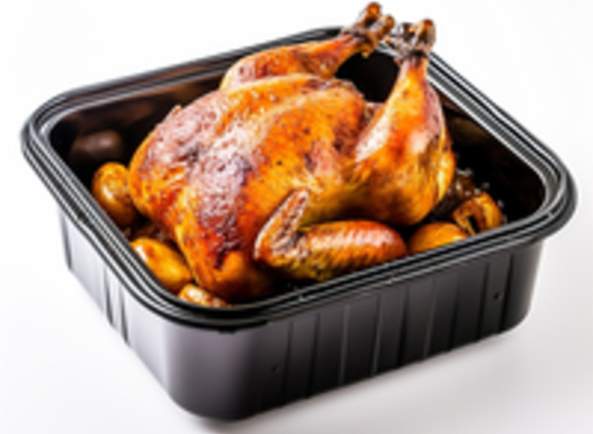 8 Grocery Stores That Sell the Best Rotisserie Chicken Ranked