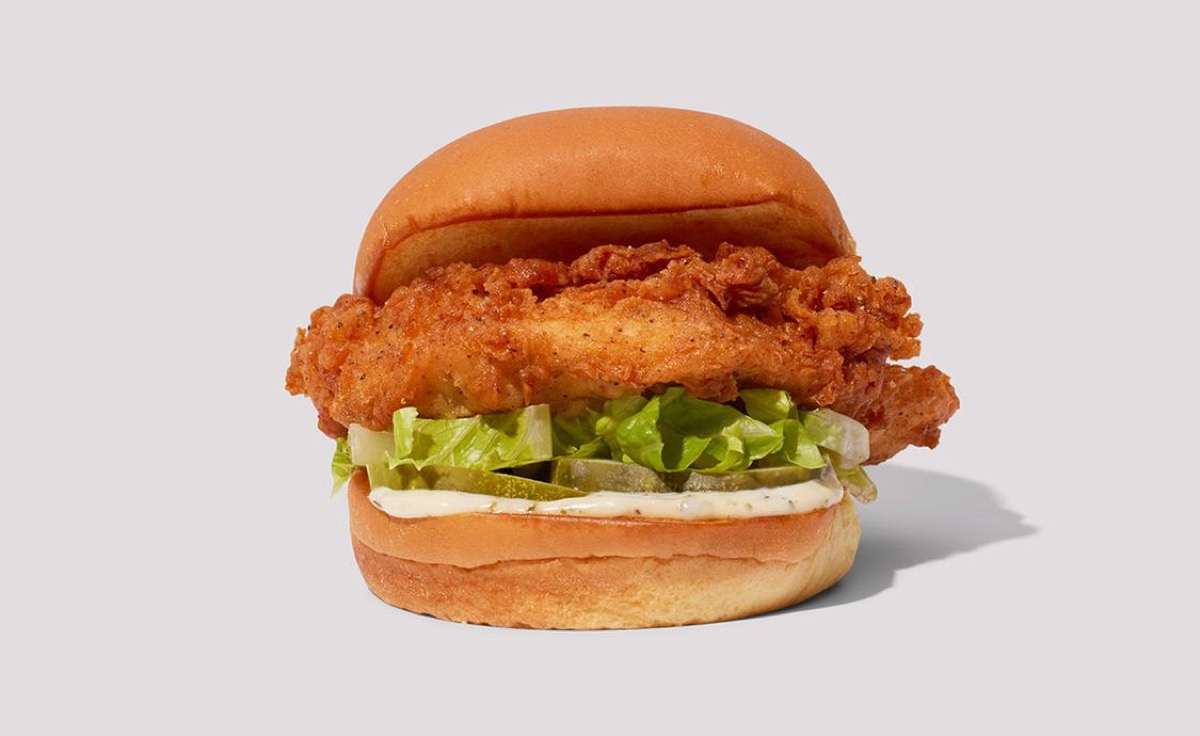6 Chains That Quietly Serve the Best Fried Chicken Sandwiches