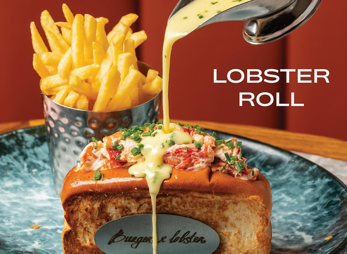 7 Seafood Chains Serving the Best Lobster Rolls, Ranked