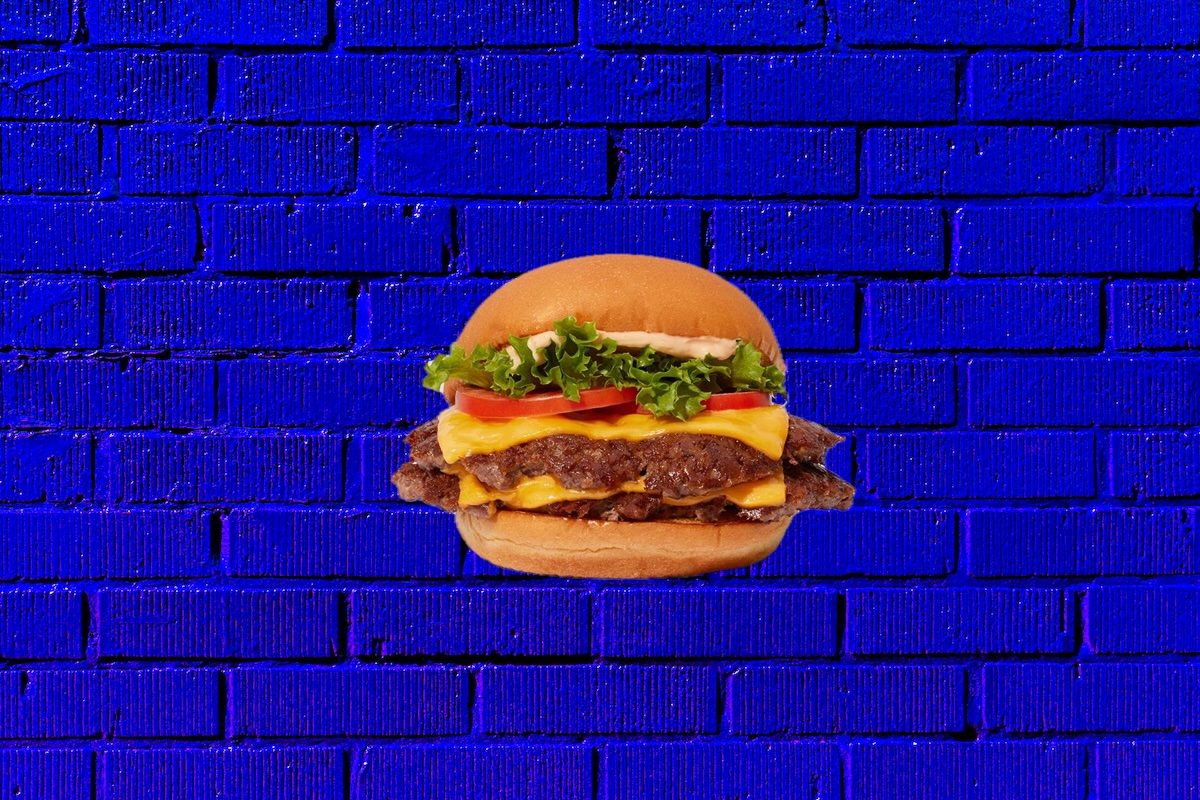 7 Burger Chains That Serve the Juiciest Patties, According to Fans