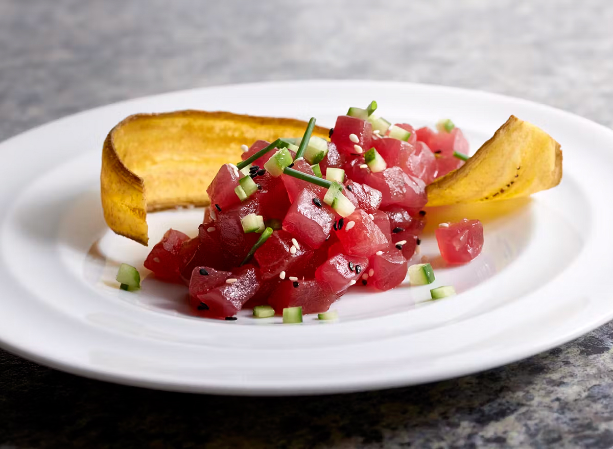 13 Seafood Chains That Serve the Best-Quality Fish