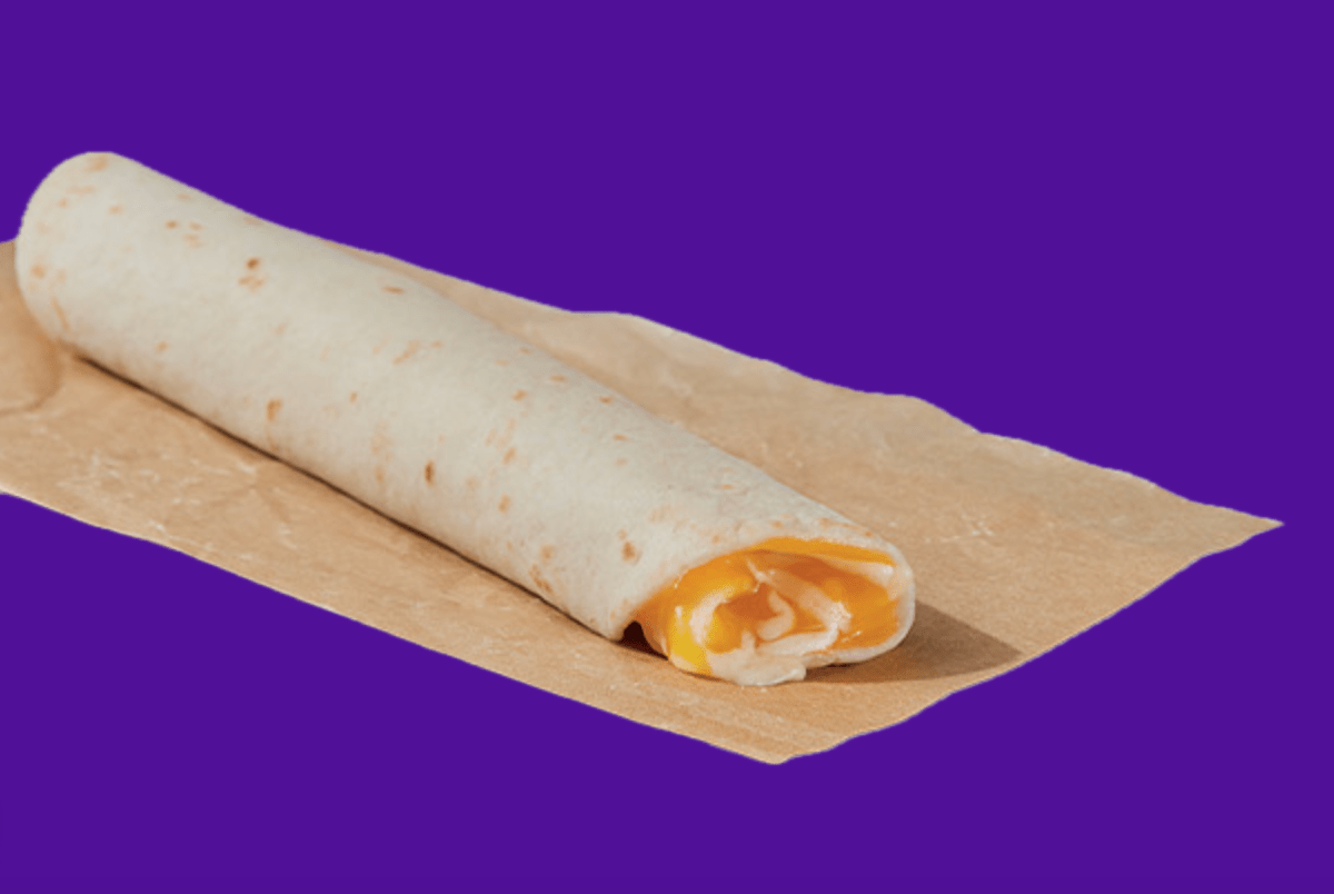 7 Taco Bell Items Workers Say Are the Best and Worst
