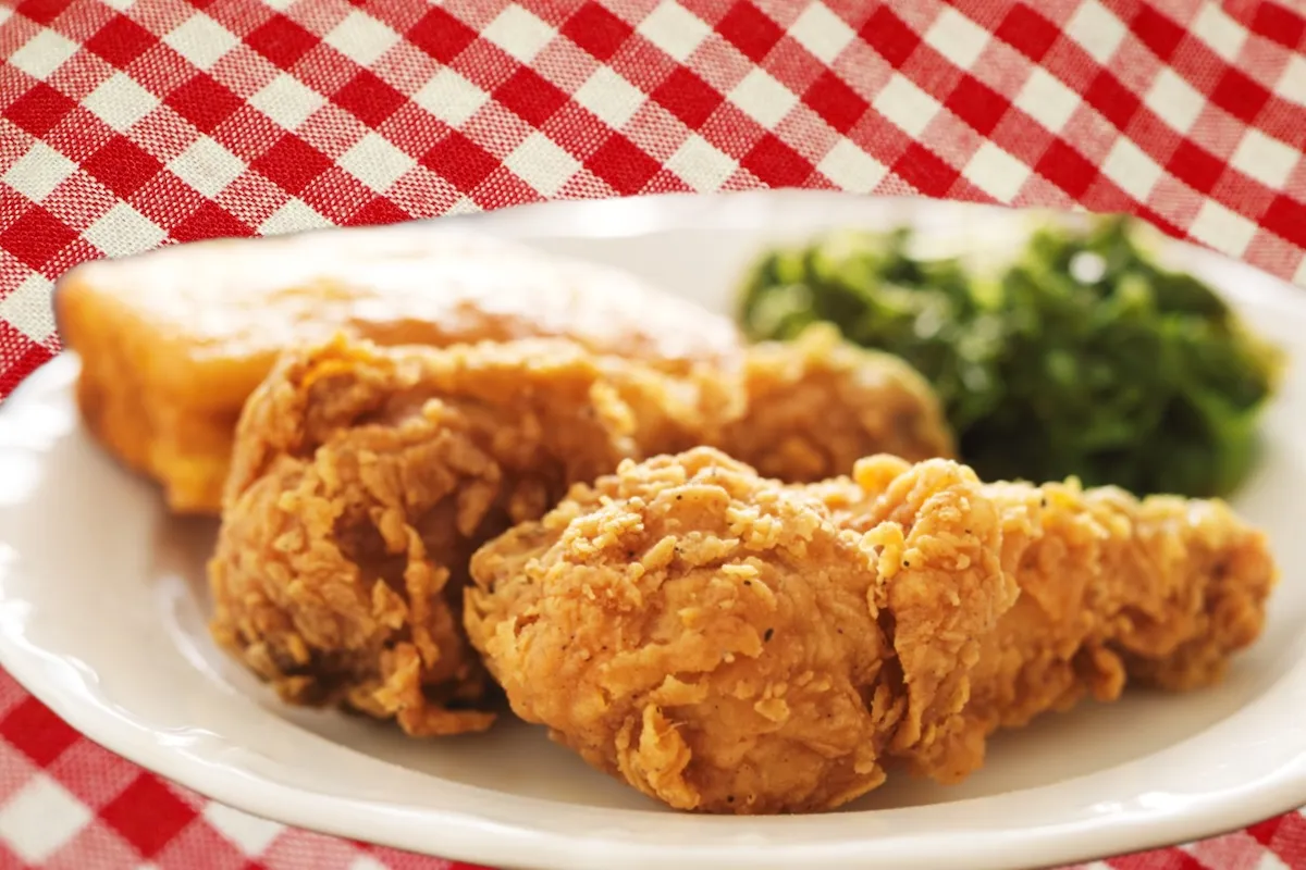 8 Southern Fast-Food Chains Fans Say Are Blowing Up Right Now