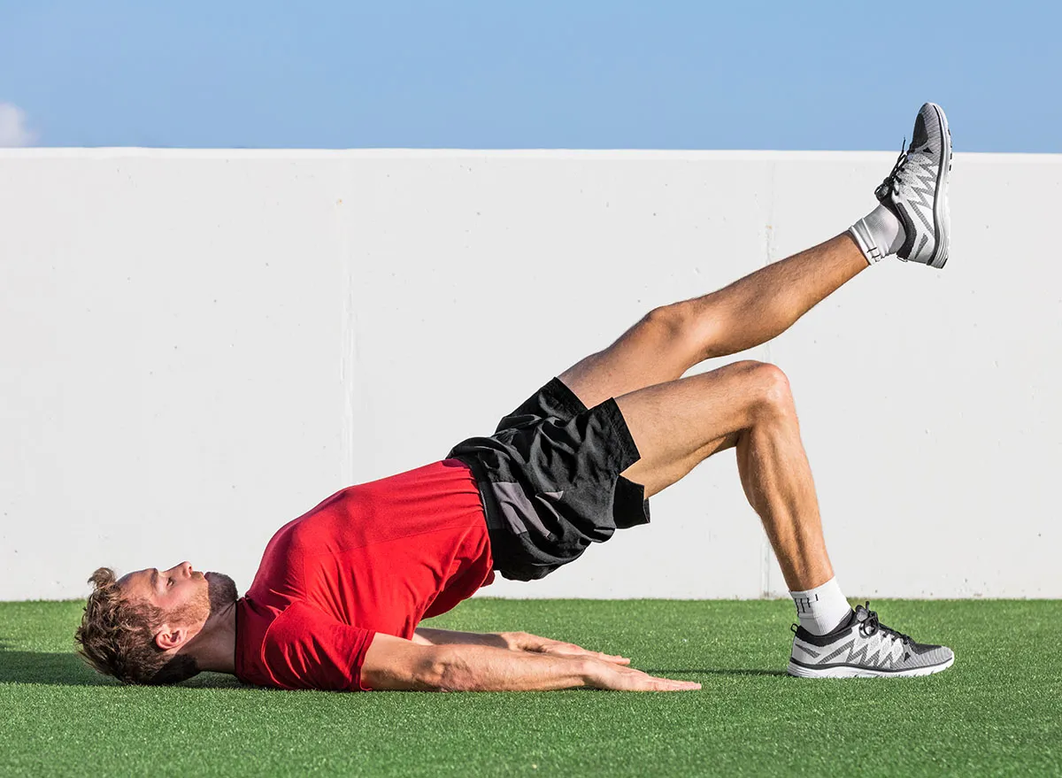 4 Bodyweight Exercises to Tone Every Muscle in 8 Minutes