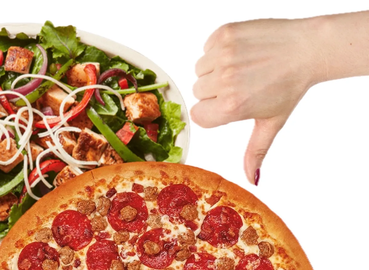 7 Fast-Food Chains Customers Say Are Going Downhill This Year