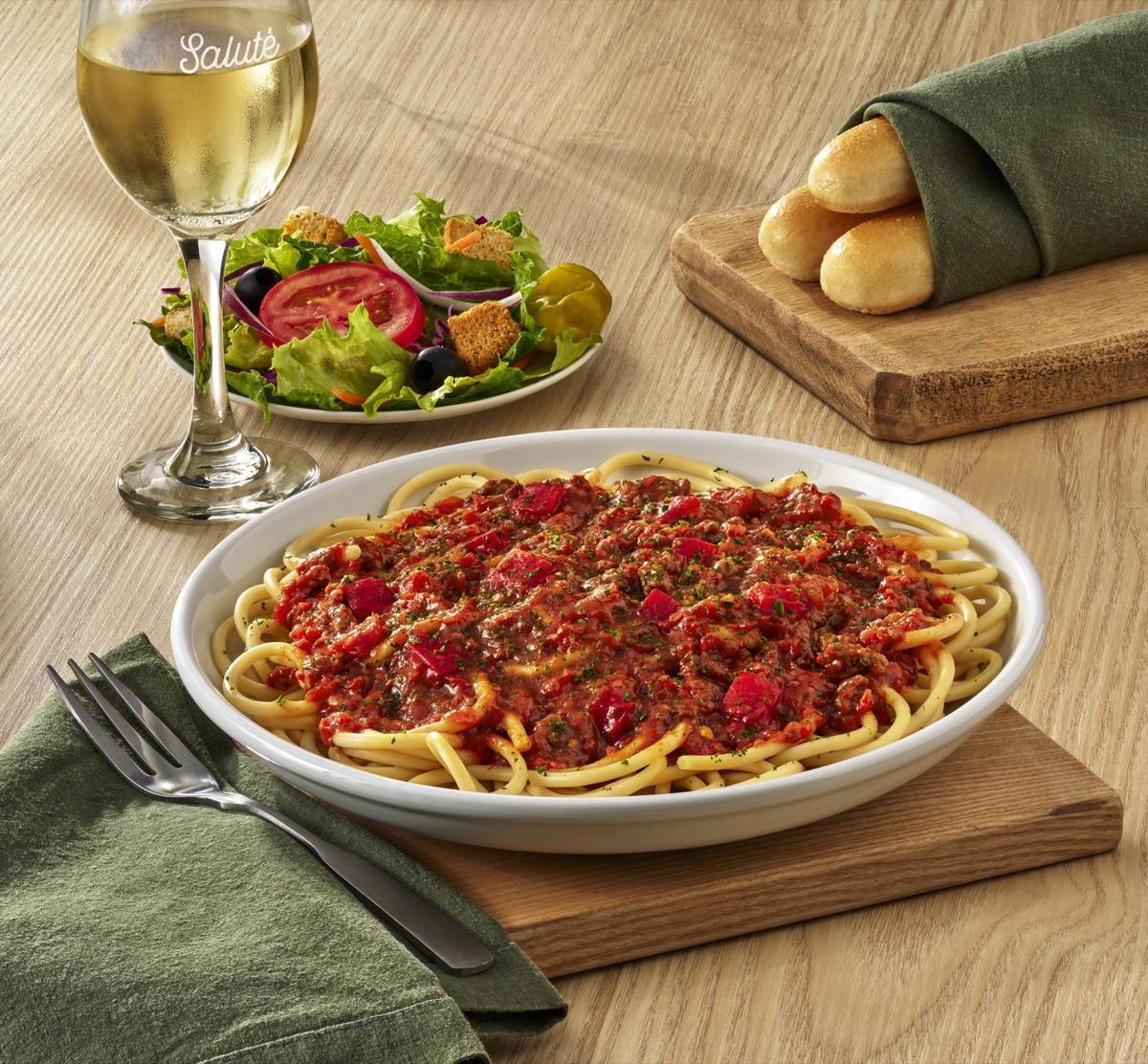Olive Garden Just Launched Spicy New Menu Items and a Fan-Favorite Pasta