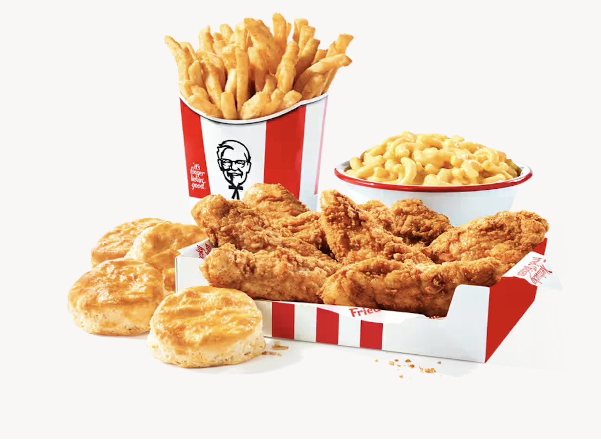 This Popular Fast-Food Chain Is Getting "Worse by the Week"