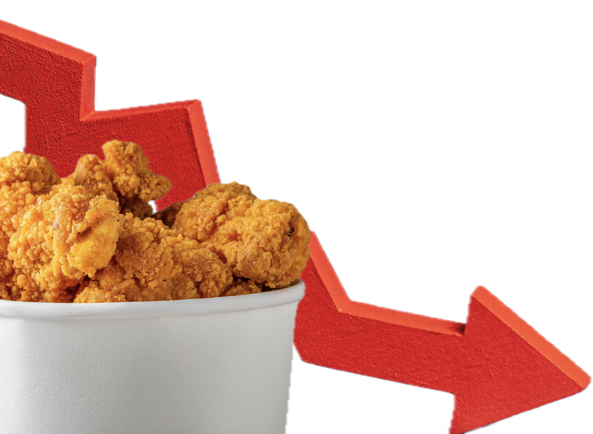 This Popular Fast-Food Chain Is Getting "Worse by the Week"