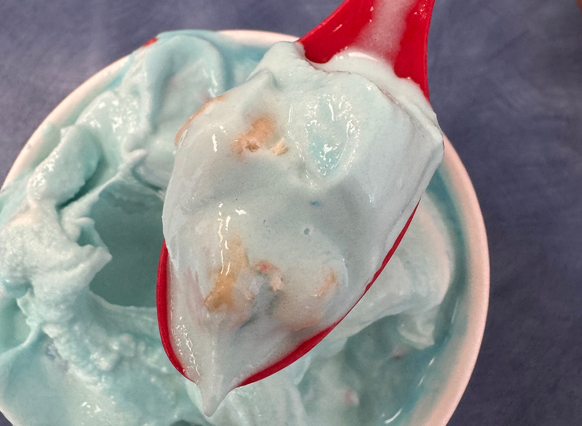 I Tried Dairy Queen’s Superman Blizzard and It’s a 10 Out of 10