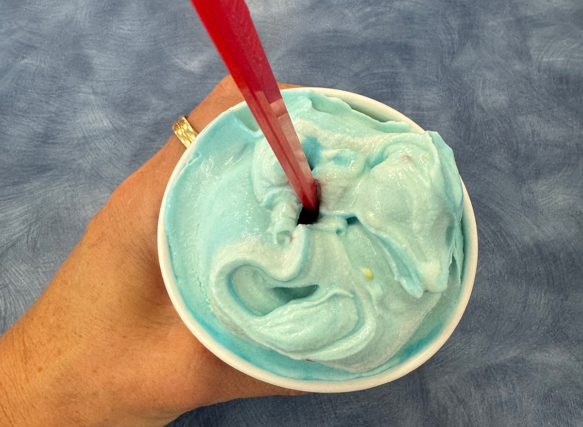 I Tried Dairy Queen’s Superman Blizzard and It’s a 10 Out of 10