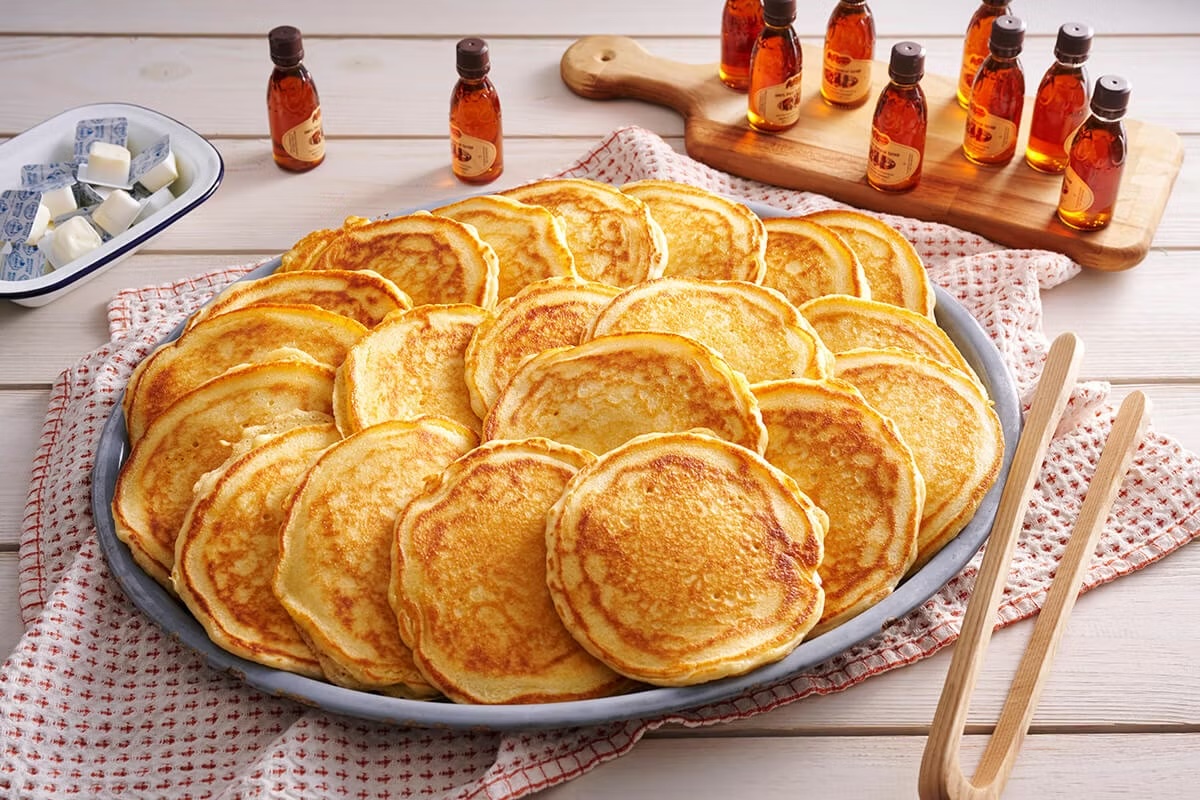7 Chain Restaurants With the Best Pancakes, According to Diners