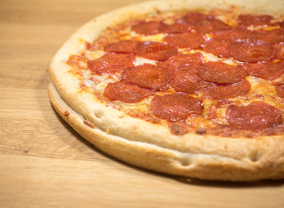 This Major Pizza Chain Has "Gone Downhill" in Every Way