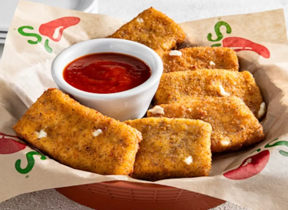 7 Restaurant Chains With the Best Mozzarella Sticks — Eat This Not That