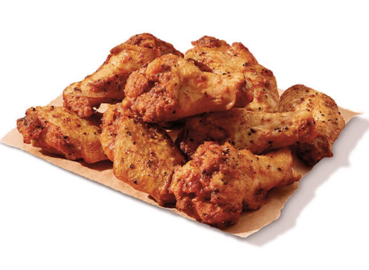 6 Pizza Chains That Secretly Serve Amazing Wings