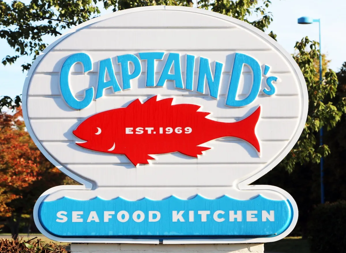 6 Fast-Growing Seafood Chains You're About to See Everywhere