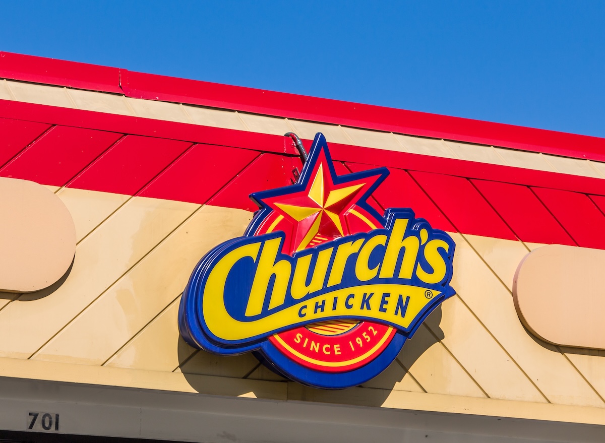 7 Fast-Food Chains Running Deep Discounts This October