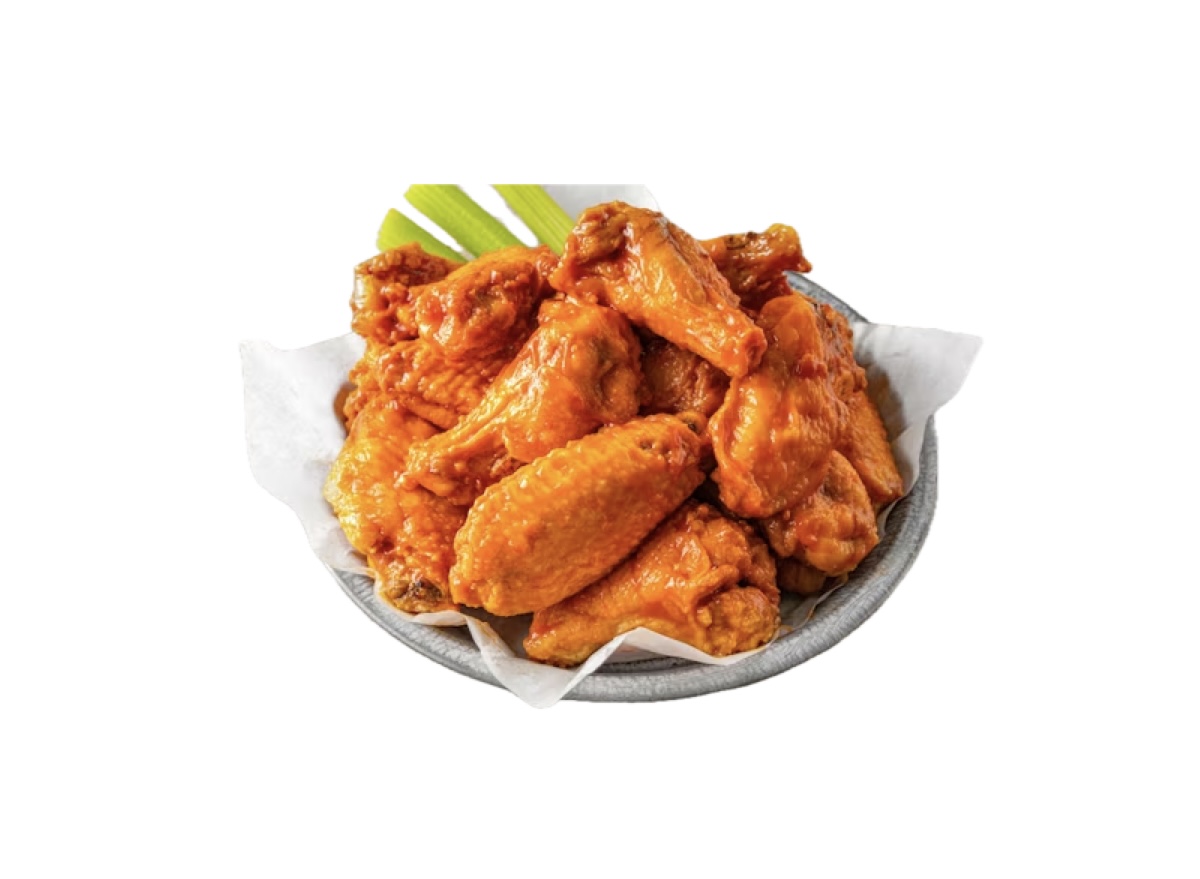7 Restaurant Chains With the Best Buffalo Wings