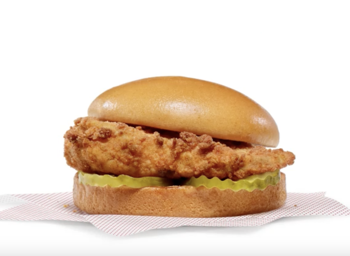 7 Best Fast-Food Chicken Sandwiches Right Now, According to Chefs