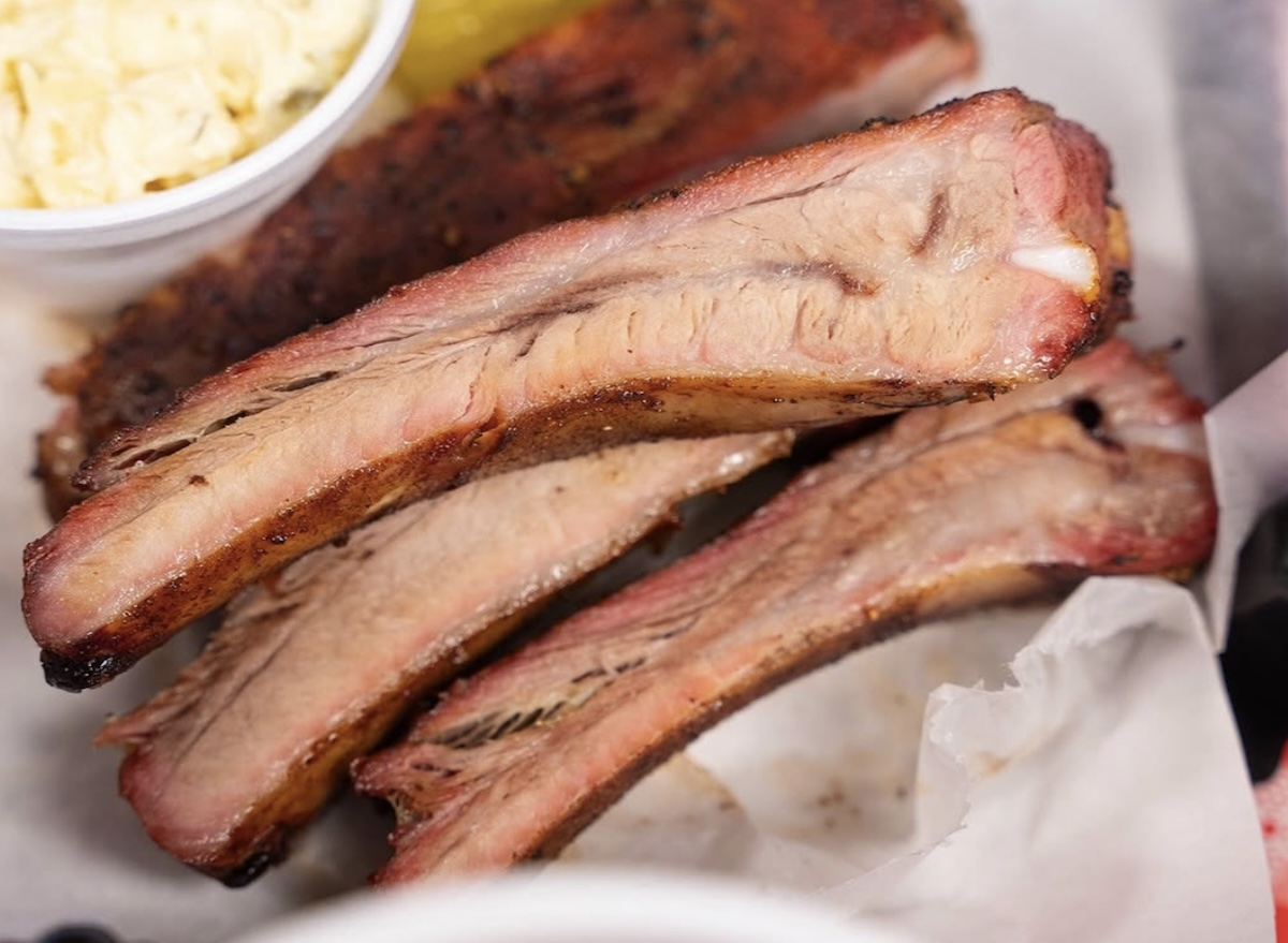 7 Chains Serving the Best Texas-Style BBQ Ribs