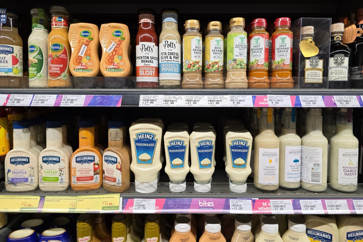 5 Bottled Salad Dressings Chefs Say They Always Keep in the Kitchen