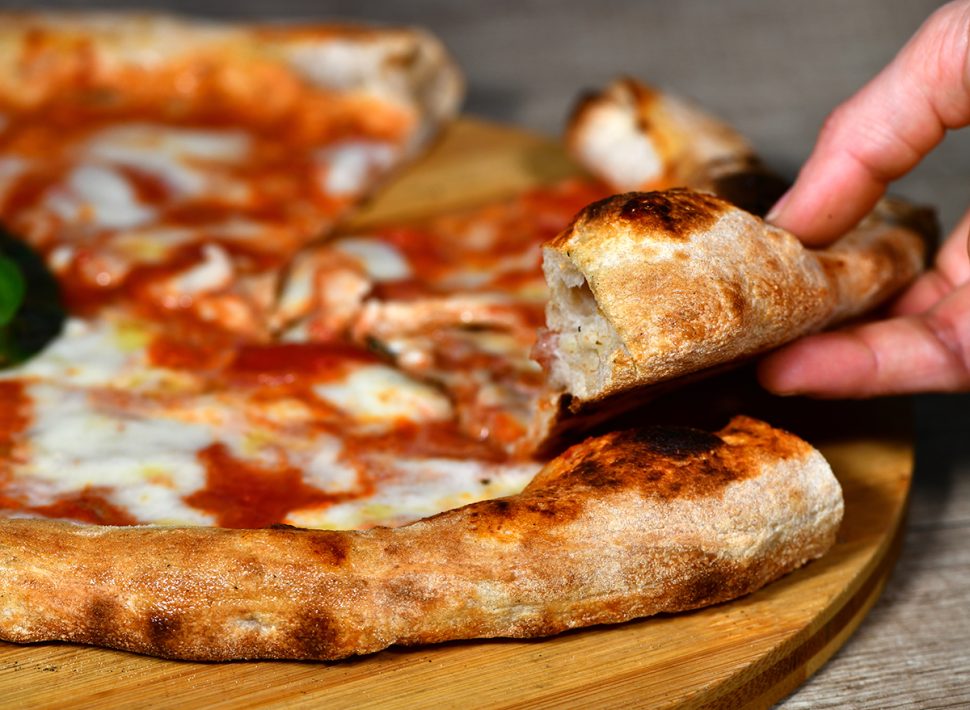 7 Pizza Chains With the Best Crusts, Ranked by Fans