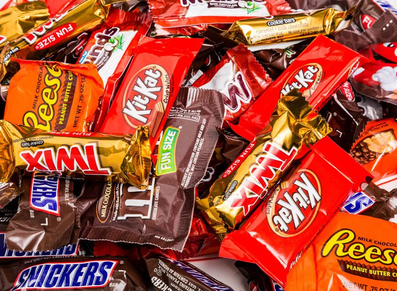 7 Popular Candy Bars Ranked From Worst to Best by Shoppers