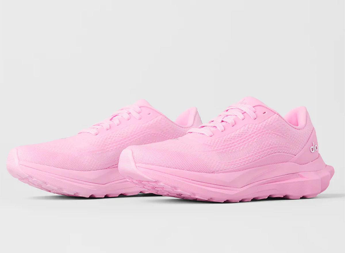 ALO Runner Review: I Walked 10K Steps in These Sneakers