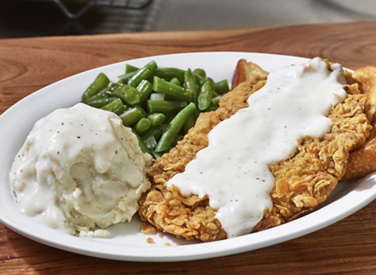 7 Chains Known for the Best Chicken Fried Steak, According to Chefs