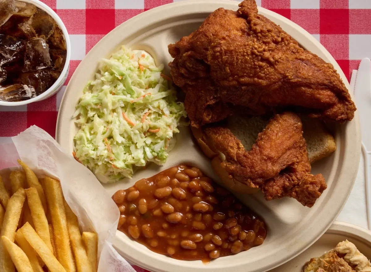 7 Fast-Food Chains Serving the Crispiest Fried Chicken