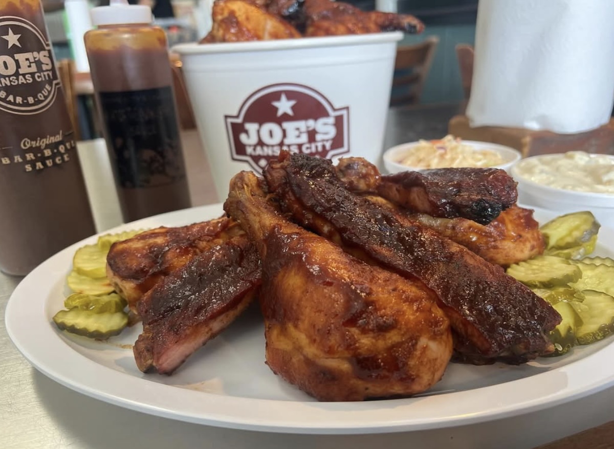 7 Restaurant Chains With the Juiciest BBQ Chicken