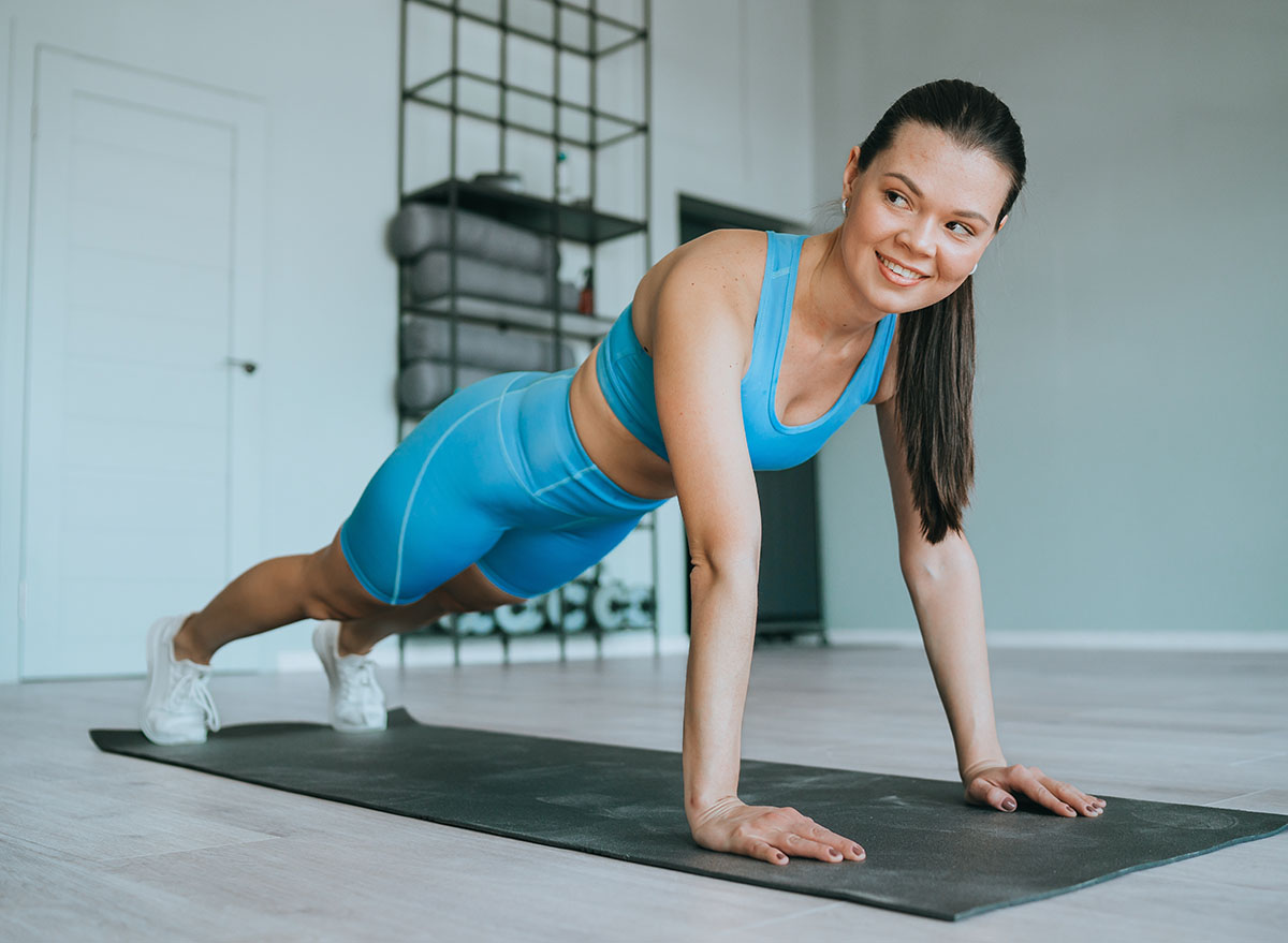 5 Daily Exercises for Women Over 55 to Maintain Strength