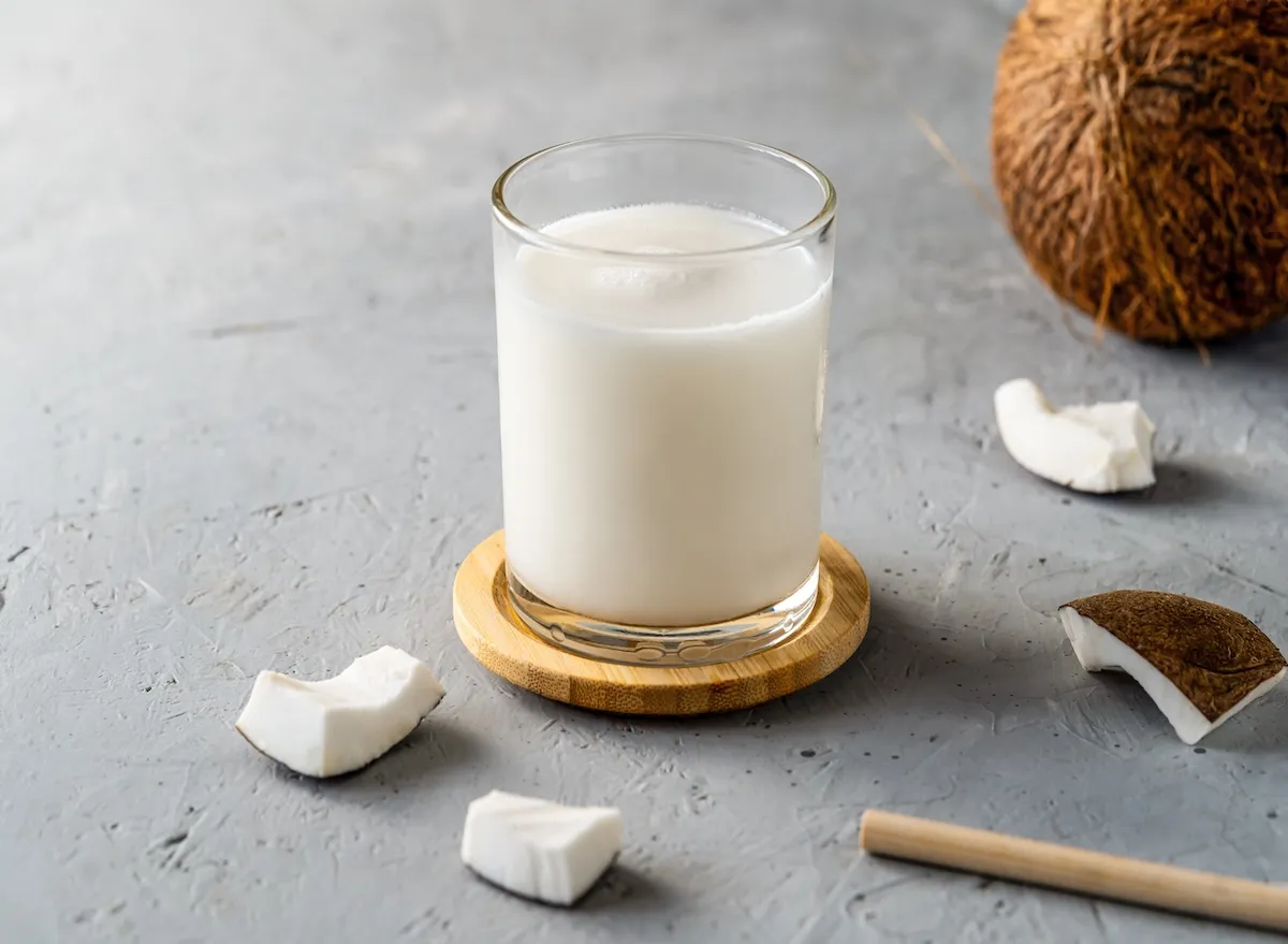 7 Non-Dairy Milks to Avoid on Grocery Store Shelves