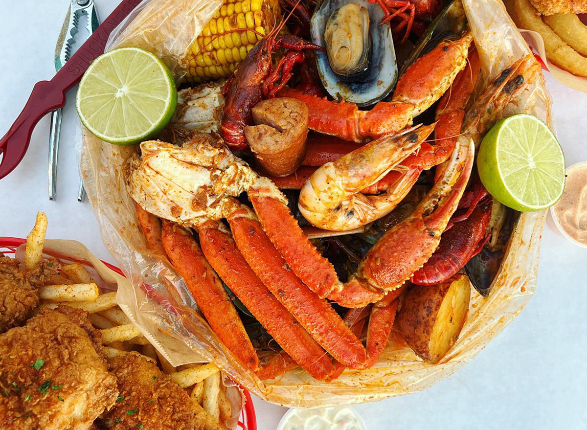 7 Restaurant Chains With the Best Crab Legs